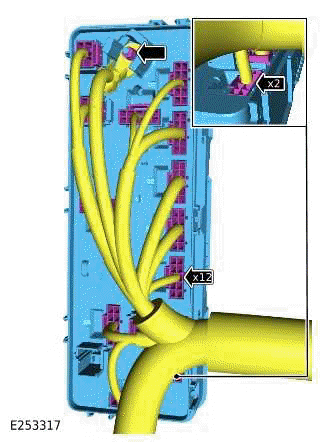 Land Rover Defender - Rear Junction Box - Module Communications Network
